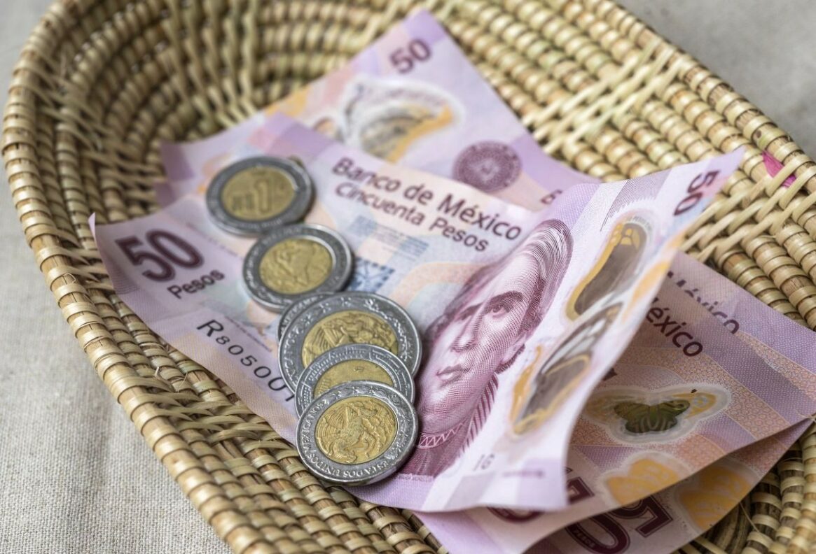 How much spending money to take to Mexico?