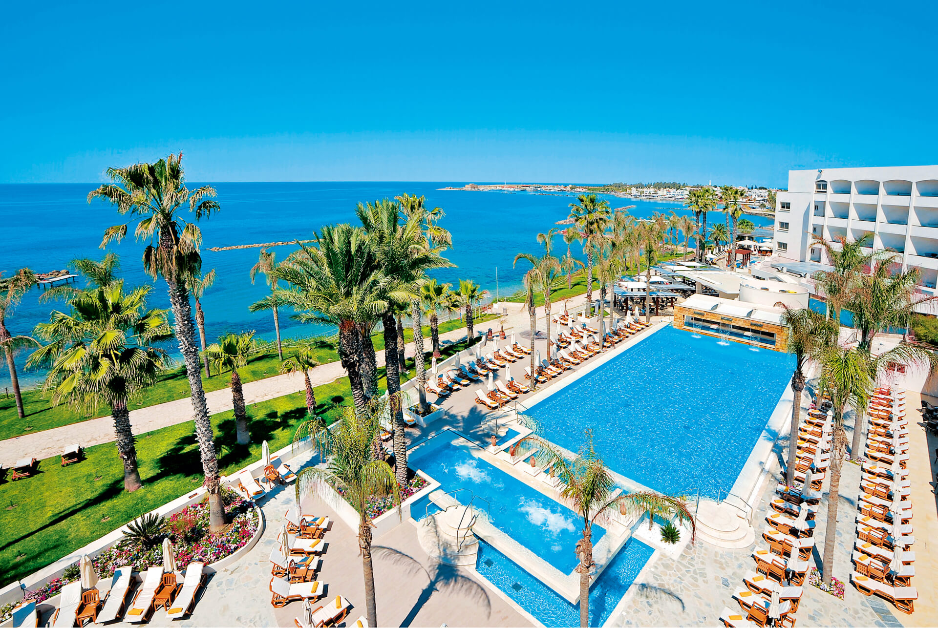 Alexander The Great Beach Hotel, Cyprus - Holiday Hypermarket