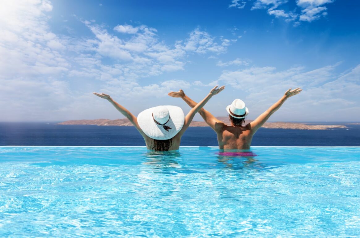 Why you should book a Half Board holiday | Holiday Hypermarket