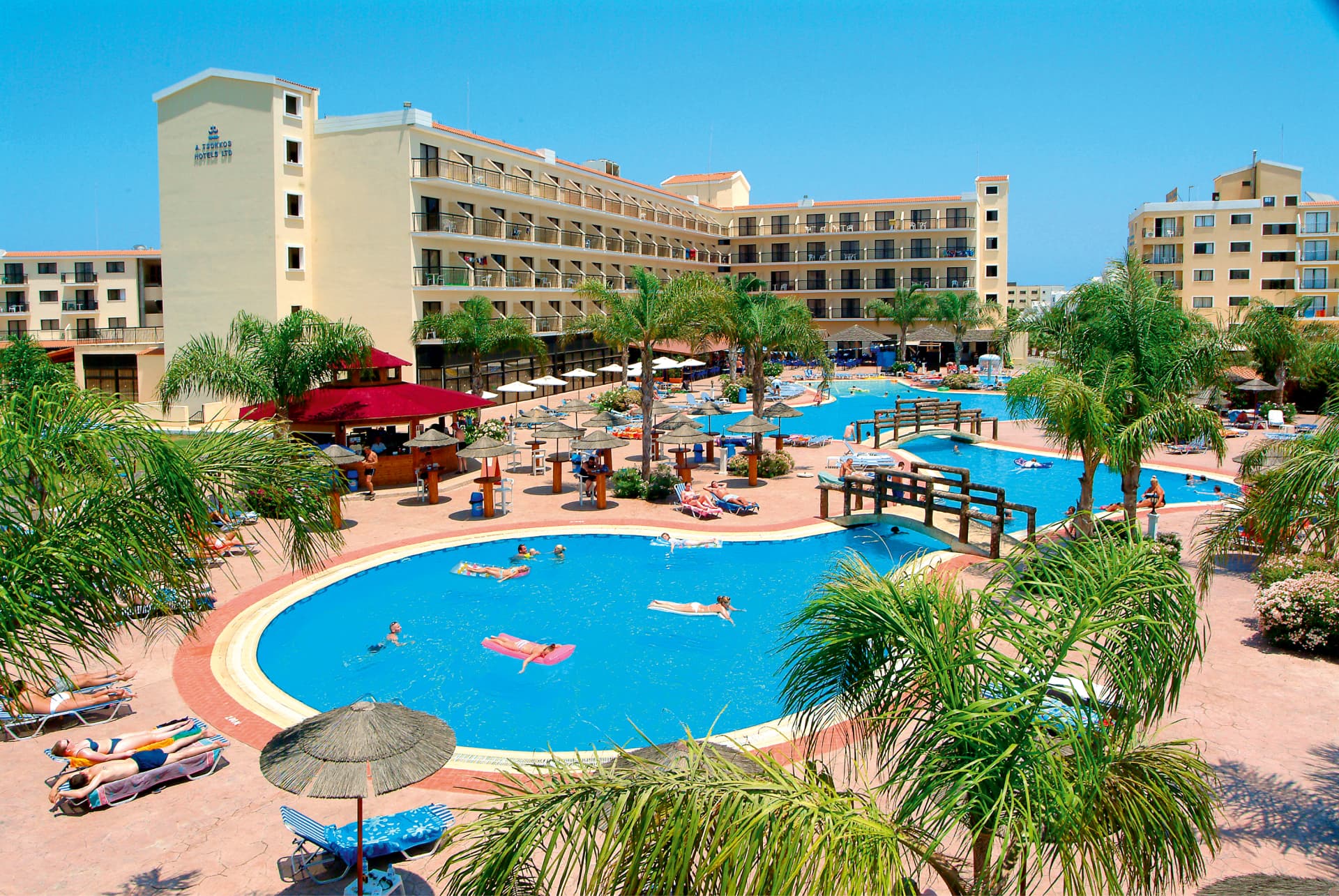 Tsokkos Gardens Hotel, Cyprus - Holiday Hypermarket