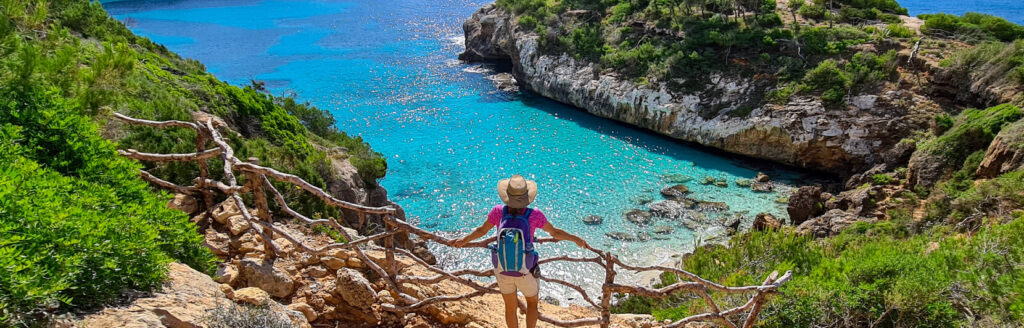 10 ways to stay fit on holiday