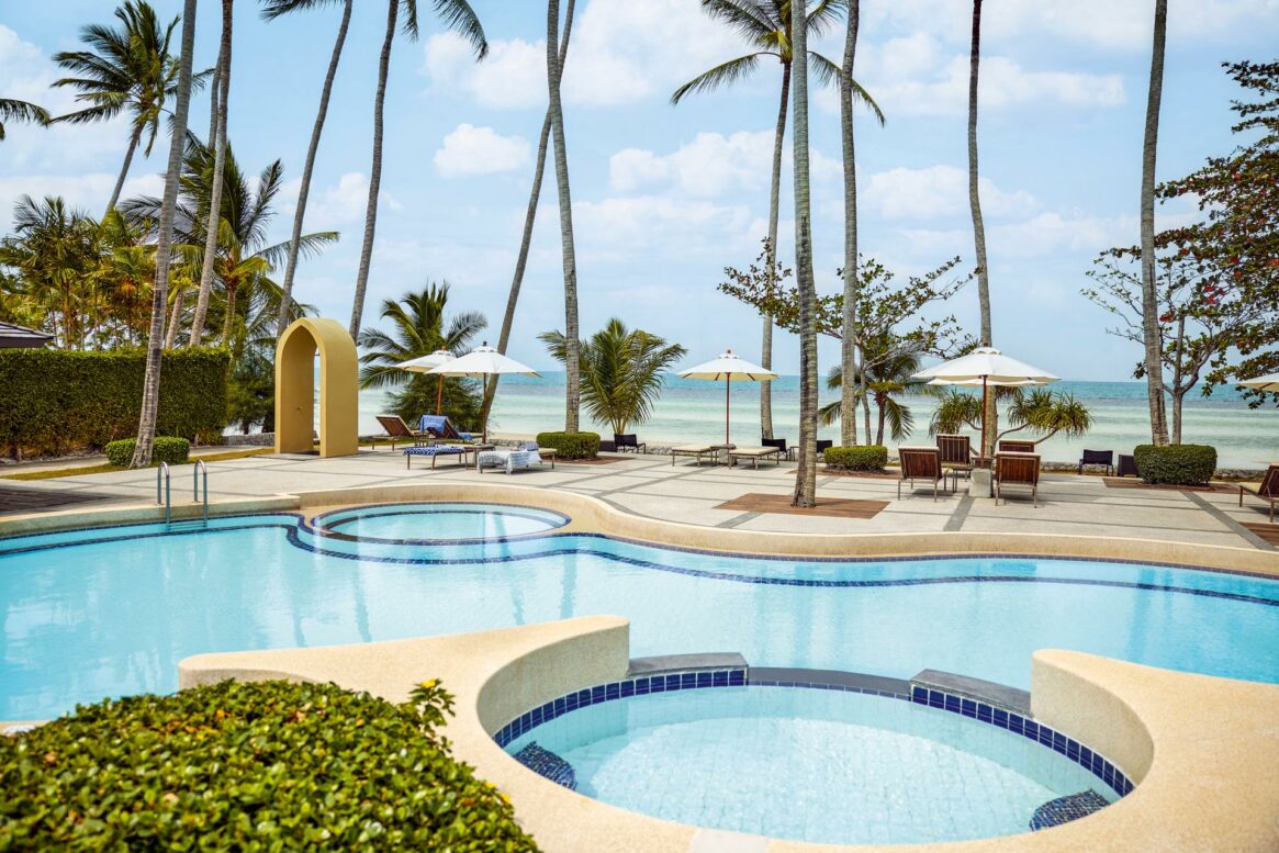 Everything You Need To Know About A TUI BLUE Holiday | Holiday Hypermarket