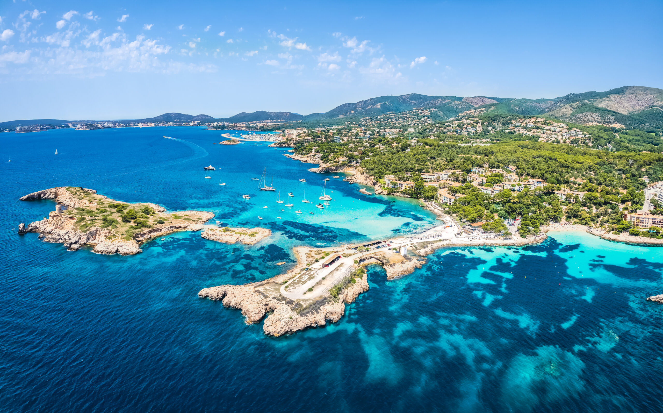 Majorca: A Love Island Paradise! | Holiday Hypermarket