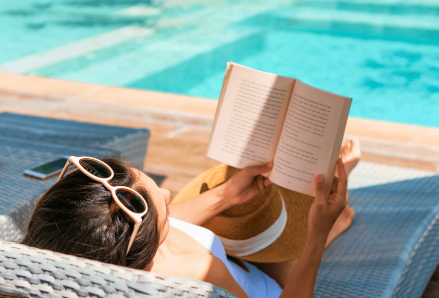 The Best Beach Reads for Your Holiday | Holiday Hypermarket